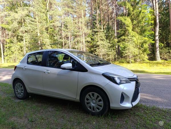 Toyota Yaris 2015 Kauņa, ar dzinēja tilpumu 1.33 L un nobraukumu 230 tūkst. km par 5500 €, foto 7 vietnē AUTOMOTO.COM.LV
