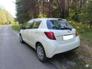 Toyota Yaris 2015 in Kaunas, with an engine capacity of 1.33 L and mileage of 230 thousand km for 5500 €, photo 12 on AUTOMOTO.COM.LV