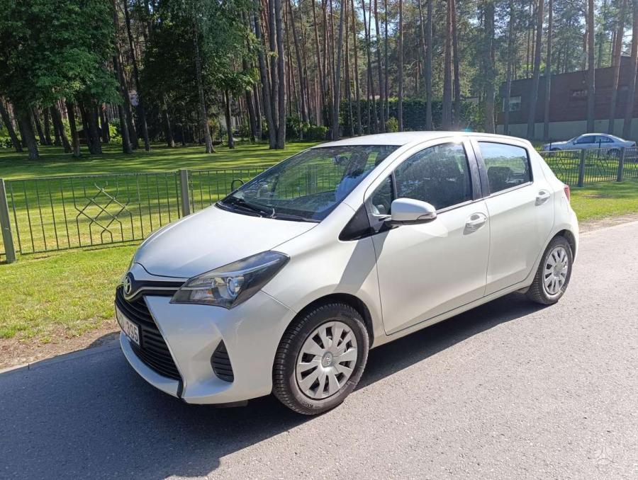 Toyota Yaris 2015 in Kaunas, with an engine capacity of 1.33 L and mileage of 230 thousand km for 5500 €, photo 17 on AUTOMOTO.COM.LV