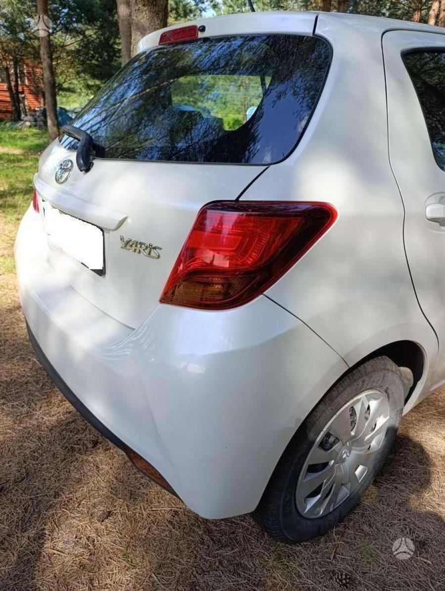 Toyota Yaris 2015 in Kaunas, with an engine capacity of 1.33 L and mileage of 230 thousand km for 5500 €, photo 19 on AUTOMOTO.COM.LV