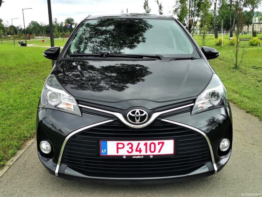 Toyota Yaris 2015 Ukmergė, ar dzinēja tilpumu 1.40 L un nobraukumu 231 tūkst. km par 6900 €, foto 1 vietnē AUTOMOTO.COM.LV