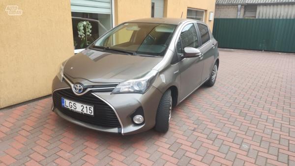 Toyota Yaris 2016 in Kaunas, with an engine capacity of 1.50 L and mileage of 100 thousand km for 9200 €, photo 1 on AUTOMOTO.COM.LV