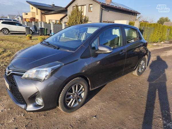 Toyota Yaris 2016 in Vilnius, with an engine capacity of 1.40 L and mileage of 210 thousand km for 6499 €, photo 2 on AUTOMOTO.COM.LV