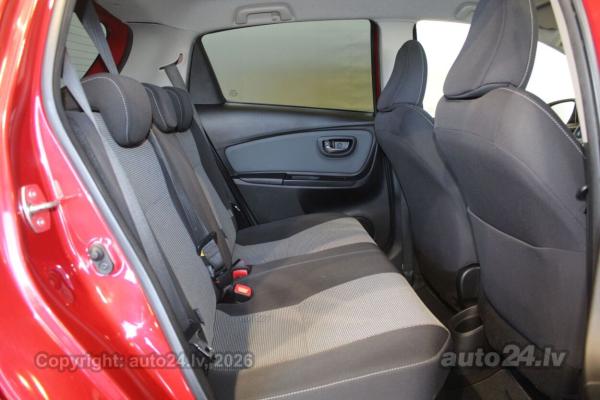 Toyota Yaris 2016 Tallina, ar dzinēja tilpumu 1.50 L un nobraukumu 114 tūkst. km par 11490 €, foto 7 vietnē AUTOMOTO.COM.LV