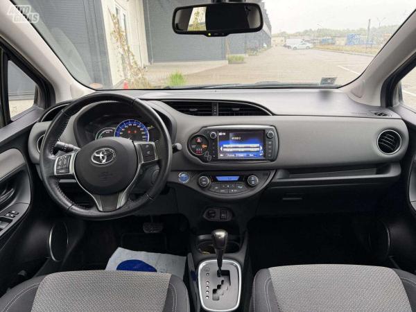 Toyota Yaris 2016 in Vilnius, with an engine capacity of 1.50 L and mileage of 131 thousand km for 10250 €, photo 9 on AUTOMOTO.COM.LV