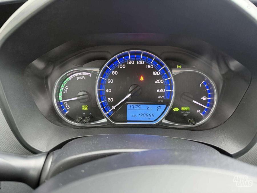 Toyota Yaris 2016 Viļņa, ar dzinēja tilpumu 1.50 L un nobraukumu 131 tūkst. km par 10250 €, foto 14 vietnē AUTOMOTO.COM.LV