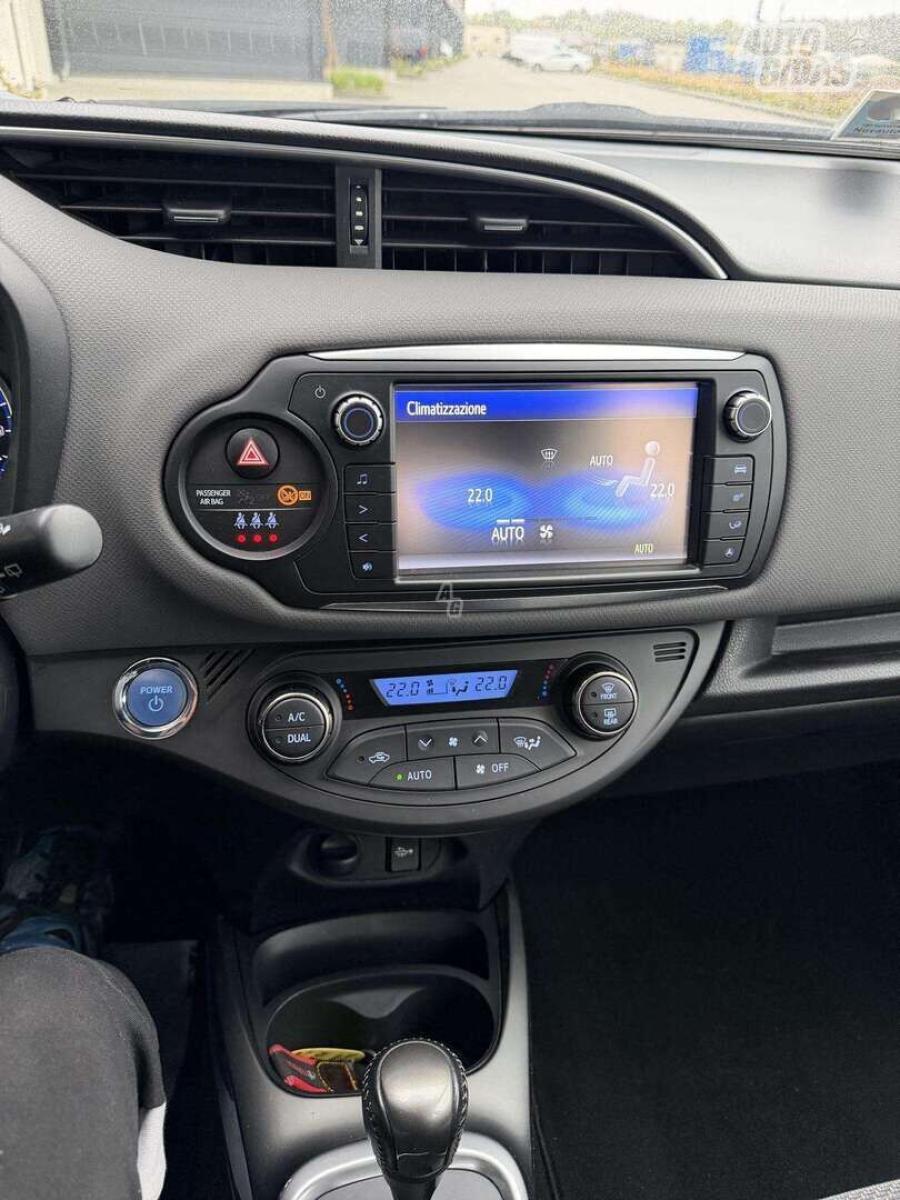Toyota Yaris 2016 Viļņa, ar dzinēja tilpumu 1.50 L un nobraukumu 131 tūkst. km par 10250 €, foto 15 vietnē AUTOMOTO.COM.LV