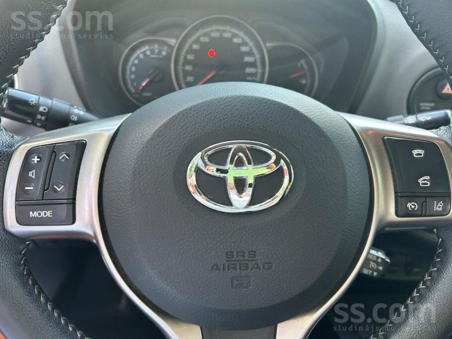 Toyota Yaris 2016 in Riga, with an engine capacity of 1.30 L and mileage of 119 thousand km for 6200 €, photo 7 on AUTOMOTO.COM.LV