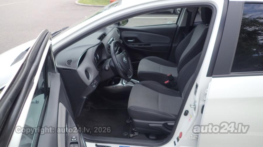 Toyota Yaris 2016 in Tallinn, with an engine capacity of 1.50 L and mileage of 146 thousand km for 10700 €, photo 7 on AUTOMOTO.COM.LV