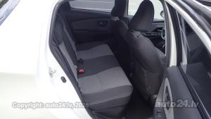 Toyota Yaris 2016 in Tallinn, with an engine capacity of 1.50 L and mileage of 146 thousand km for 10700 €, photo 10 on AUTOMOTO.COM.LV
