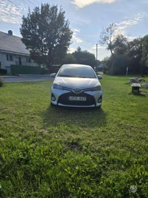 Toyota Yaris 2016 Viļņa, ar dzinēja tilpumu 1.33 L un nobraukumu 180 tūkst. km par 5800 €, foto  vietnē AUTOMOTO.COM.LV