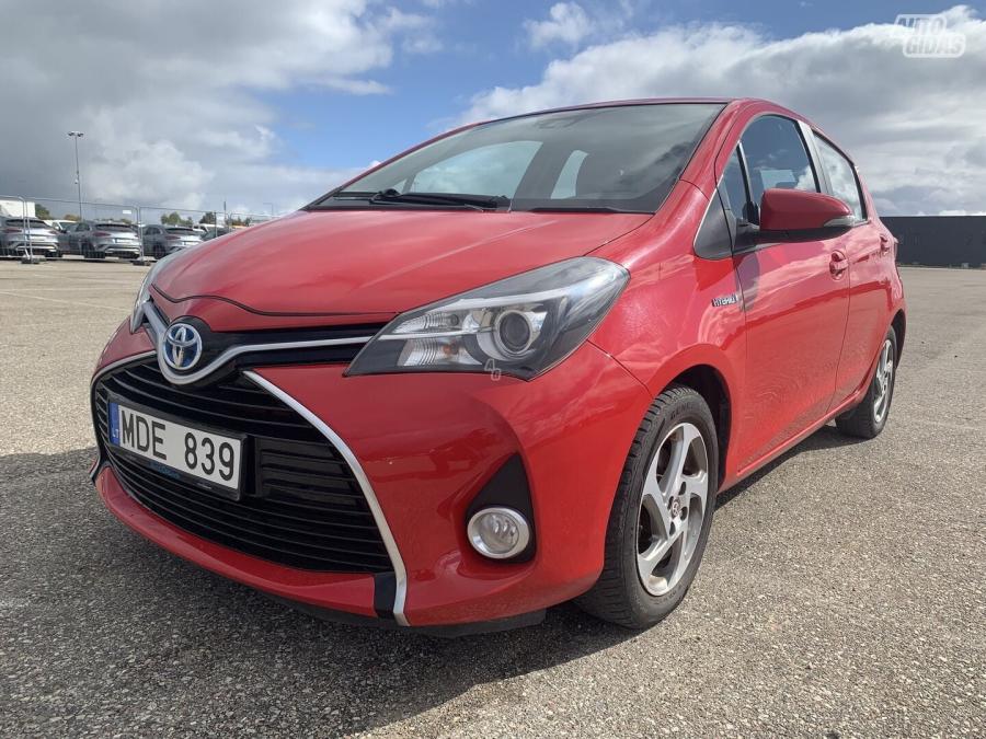 Toyota Yaris 2016 in Vilnius, with an engine capacity of 1.50 L and mileage of 184 thousand km for 9600 €, photo 1 on AUTOMOTO.COM.LV