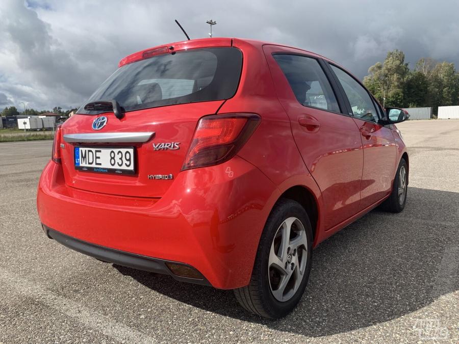Toyota Yaris 2016 in Vilnius, with an engine capacity of 1.50 L and mileage of 184 thousand km for 9600 €, photo 6 on AUTOMOTO.COM.LV