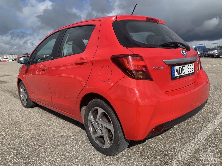 Toyota Yaris 2016 in Vilnius, with an engine capacity of 1.50 L and mileage of 184 thousand km for 9600 €, photo 8 on AUTOMOTO.COM.LV