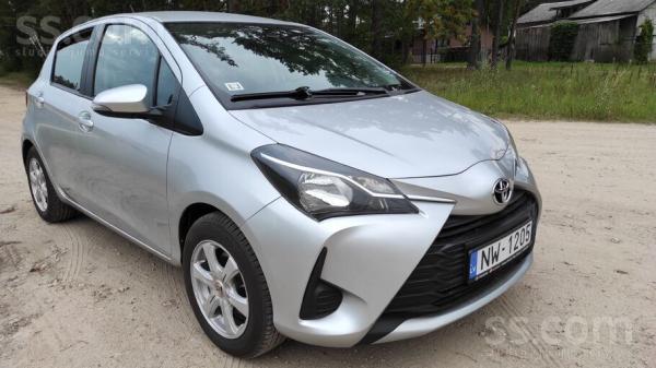 Toyota Yaris 2017 in Riga, with an engine capacity of 1.50 L and mileage of 207 thousand km for 5800 €, photo 1 on AUTOMOTO.COM.LV