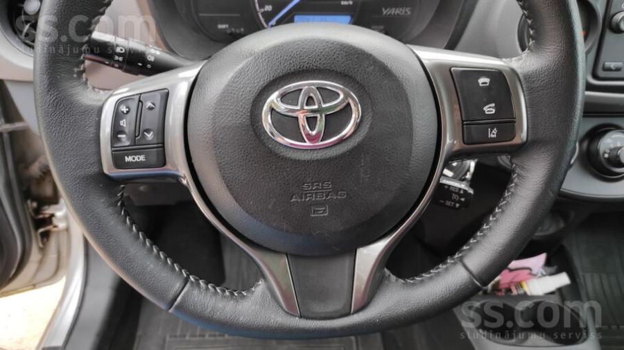 Toyota Yaris 2017 in Riga, with an engine capacity of 1.50 L and mileage of 207 thousand km for 16400 €, photo 14 on AUTOMOTO.COM.LV