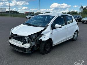Toyota Yaris 2017 Viļņa, ar dzinēja tilpumu 1.50 L un nobraukumu 232 tūkst. km par 3900 €, foto 4 vietnē AUTOMOTO.COM.LV