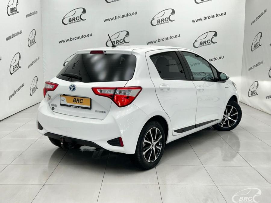 Toyota Yaris 2018 Viļņa, ar dzinēja tilpumu 1.50 L un nobraukumu 50 tūkst. km par 11500 €, foto 2 vietnē AUTOMOTO.COM.LV