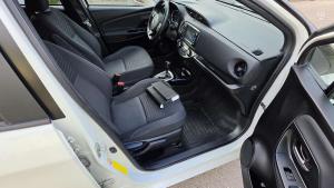 Toyota Yaris 2018 in Klaipeda, with an engine capacity of 1.50 L and mileage of 200 thousand km for 9950 €, photo 3 on AUTOMOTO.COM.LV