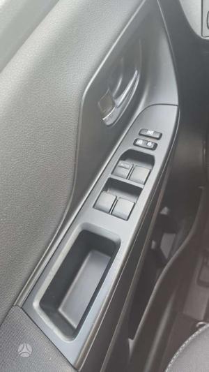 Toyota Yaris 2018 in Klaipeda, with an engine capacity of 1.50 L and mileage of 200 thousand km for 9950 €, photo 12 on AUTOMOTO.COM.LV