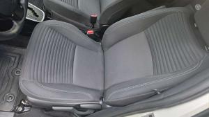 Toyota Yaris 2018 in Klaipeda, with an engine capacity of 1.50 L and mileage of 200 thousand km for 9950 €, photo 13 on AUTOMOTO.COM.LV