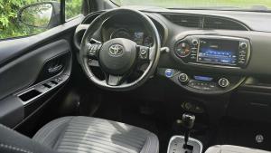 Toyota Yaris 2018 in Klaipeda, with an engine capacity of 1.50 L and mileage of 200 thousand km for 9950 €, photo 15 on AUTOMOTO.COM.LV