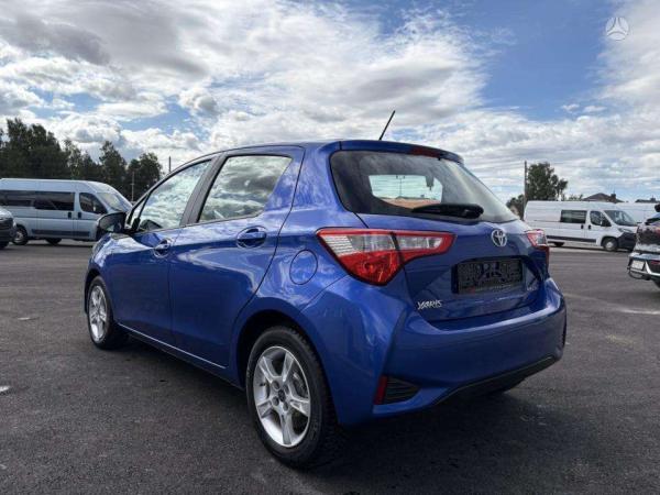 Toyota Yaris 2018 Radviliškis, ar dzinēja tilpumu 1.50 L un nobraukumu 131 tūkst. km par 10350 €, foto 4 vietnē AUTOMOTO.COM.LV
