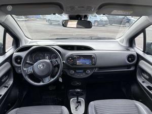 Toyota Yaris 2018 in Radviliskis, with an engine capacity of 1.50 L and mileage of 131 thousand km for 10350 €, photo 13 on AUTOMOTO.COM.LV