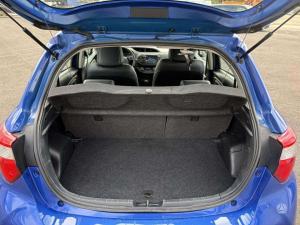 Toyota Yaris 2018 in Radviliskis, with an engine capacity of 1.50 L and mileage of 131 thousand km for 10350 €, photo 14 on AUTOMOTO.COM.LV