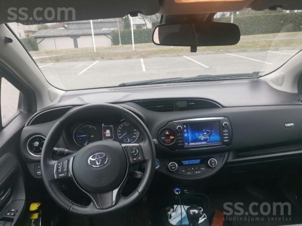 Toyota Yaris 2018 in Riga, with an engine capacity of 1.50 L and mileage of 87 thousand km for 11800 €, photo 7 on AUTOMOTO.COM.LV