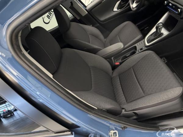 Toyota Yaris 2020 Viļņa, ar dzinēja tilpumu 1.49 L un nobraukumu 62 tūkst. km par 17500 €, foto 4 vietnē AUTOMOTO.COM.LV