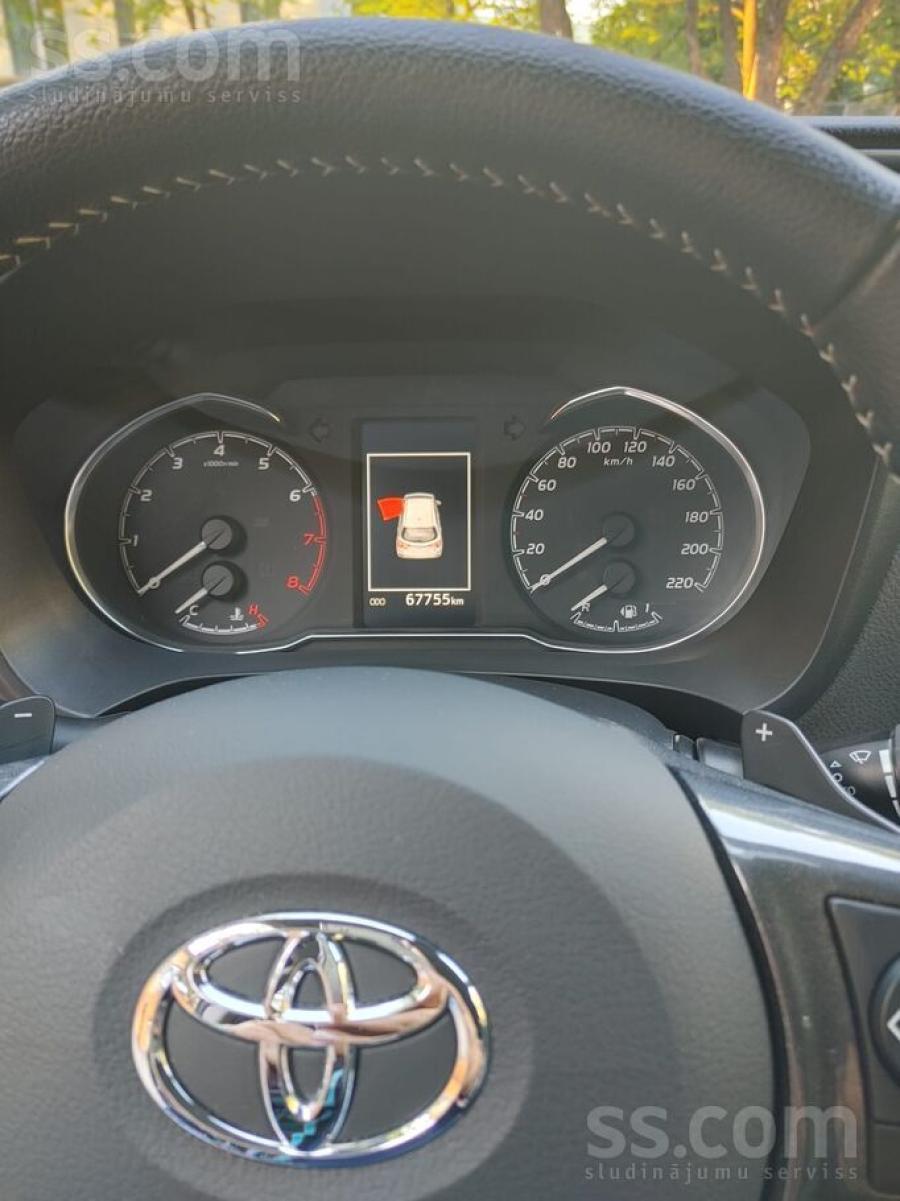 Toyota Yaris 2020 in Riga, with an engine capacity of 1.50 L and mileage of 68 thousand km for 12000 €, photo 7 on AUTOMOTO.COM.LV