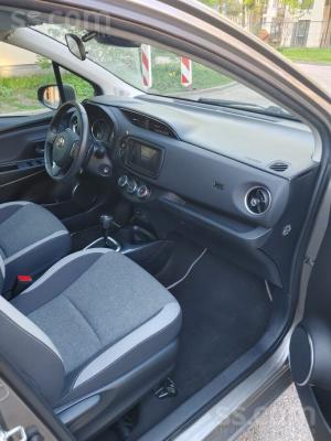 Toyota Yaris 2020 in Riga, with an engine capacity of 1.50 L and mileage of 68 thousand km for 12000 €, photo 9 on AUTOMOTO.COM.LV