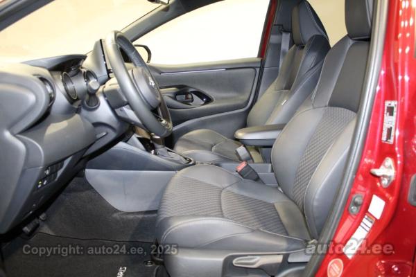 Toyota Yaris 2021 in Tallinn, with an engine capacity of 1.50 L and mileage of 26 thousand km for 17490 €, photo 11 on AUTOMOTO.COM.LV