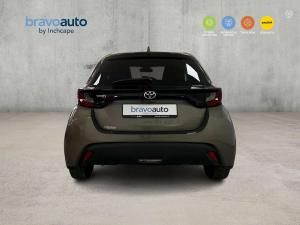 Toyota Yaris 2021 Viļņa, ar dzinēja tilpumu 1.50 L un nobraukumu 103 tūkst. km par 13777 €, foto 4 vietnē AUTOMOTO.COM.LV
