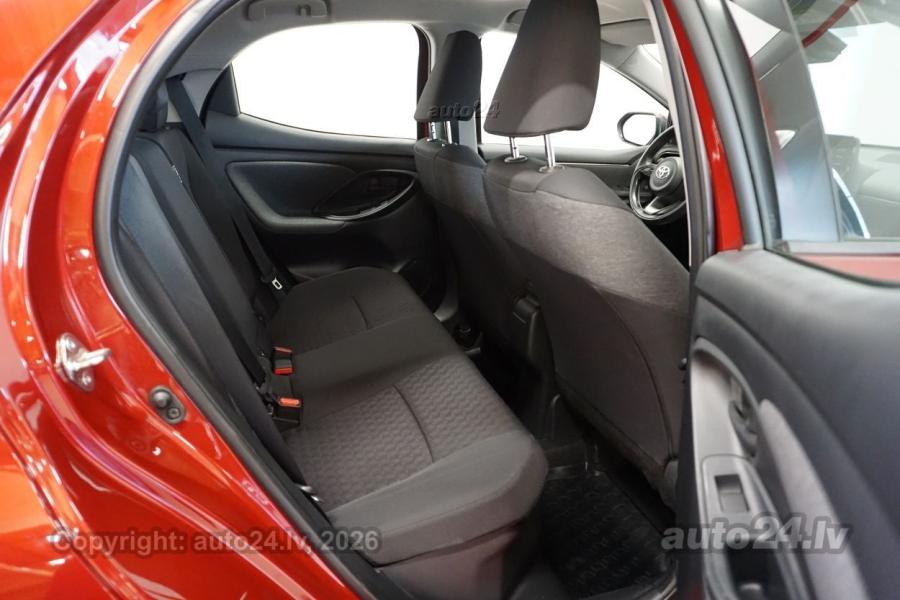 Toyota Yaris 2021 Tartu, ar dzinēja tilpumu 1.50 L un nobraukumu 66 tūkst. km par 15990 €, foto 5 vietnē AUTOMOTO.COM.LV