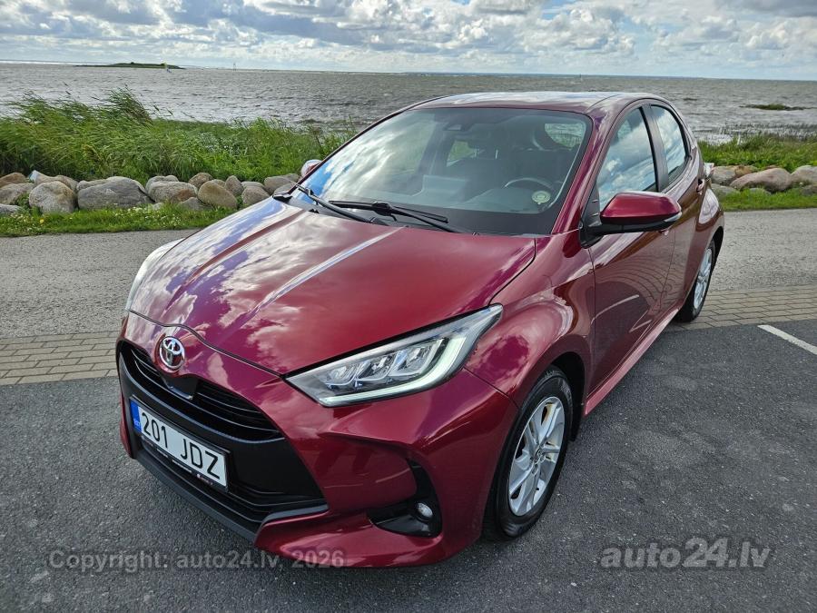 Toyota Yaris 2021 Tallina, ar dzinēja tilpumu 1.50 L un nobraukumu 98 tūkst. km par 15000 €, foto 1 vietnē AUTOMOTO.COM.LV