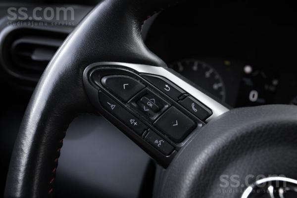 Toyota Yaris 2021 in Jelgava, with an engine capacity of 1.60 L and mileage of 65 thousand km for 29000 €, photo 11 on AUTOMOTO.COM.LV