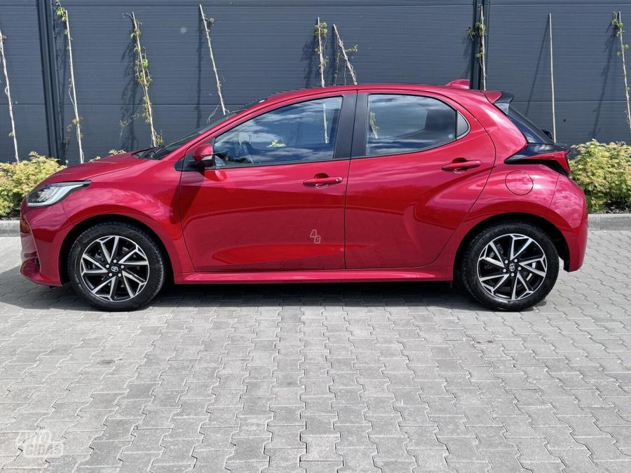 Toyota Yaris 2022 Viļņa, ar dzinēja tilpumu 1.50 L un nobraukumu 102 tūkst. km par 17250 €, foto 12 vietnē AUTOMOTO.COM.LV