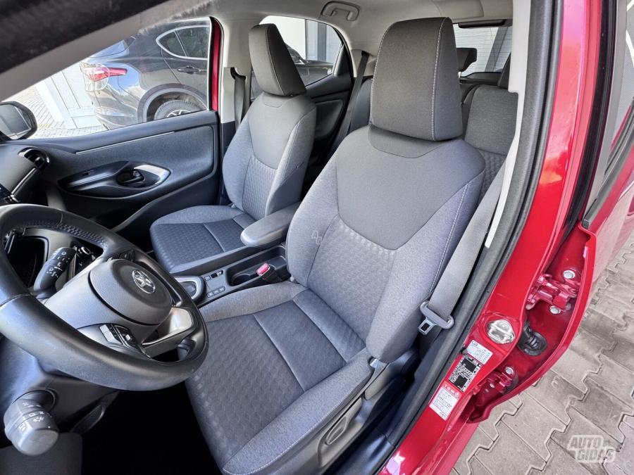 Toyota Yaris 2022 Viļņa, ar dzinēja tilpumu 1.50 L un nobraukumu 102 tūkst. km par 17250 €, foto 18 vietnē AUTOMOTO.COM.LV