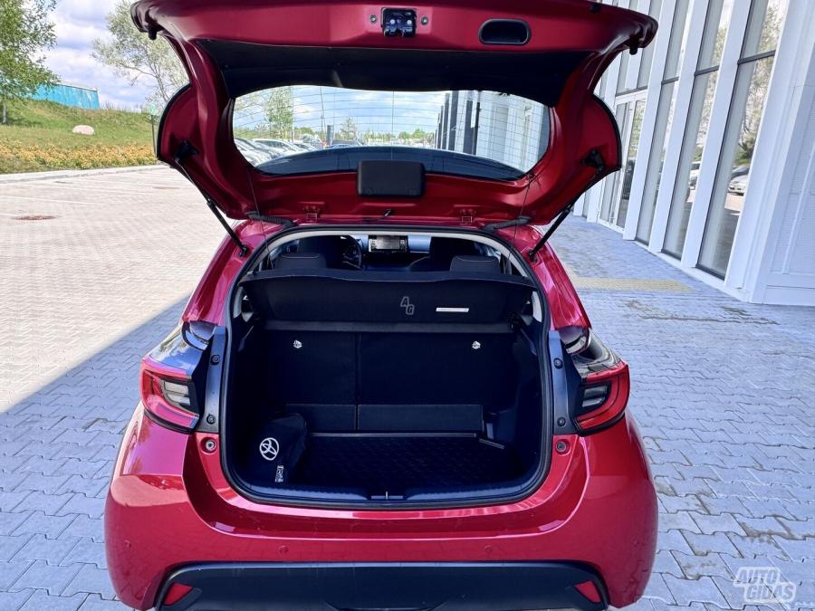 Toyota Yaris 2022 Viļņa, ar dzinēja tilpumu 1.50 L un nobraukumu 102 tūkst. km par 17250 €, foto 28 vietnē AUTOMOTO.COM.LV