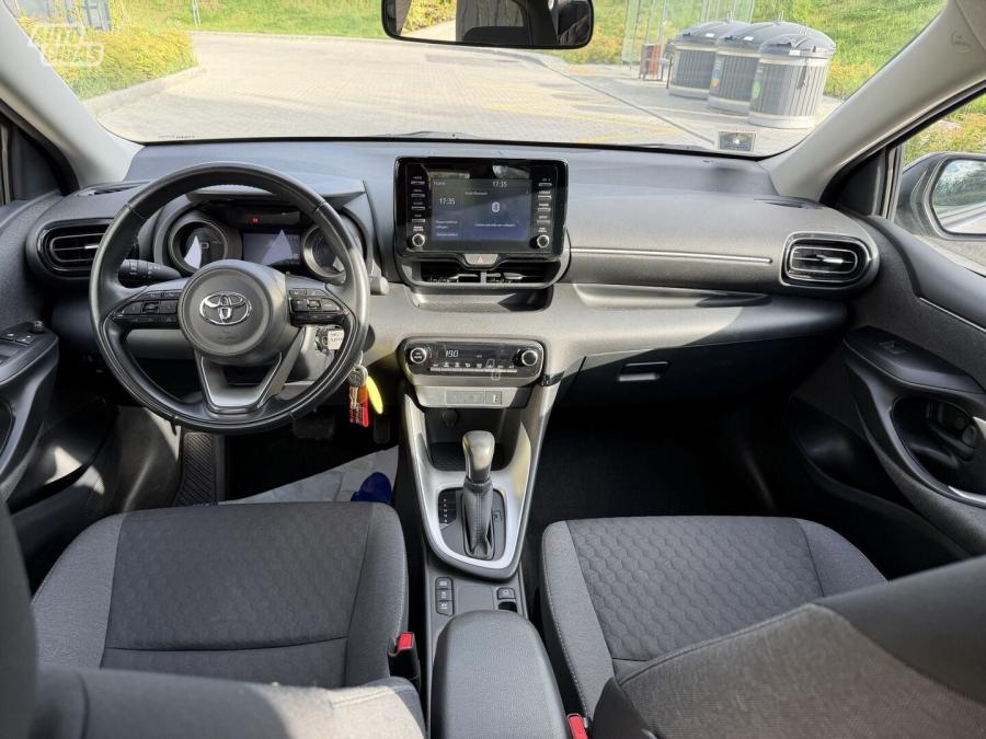 Toyota Yaris 2022 in Vilnius, with an engine capacity of 1.50 L and mileage of 91 thousand km for 16250 €, photo 11 on AUTOMOTO.COM.LV