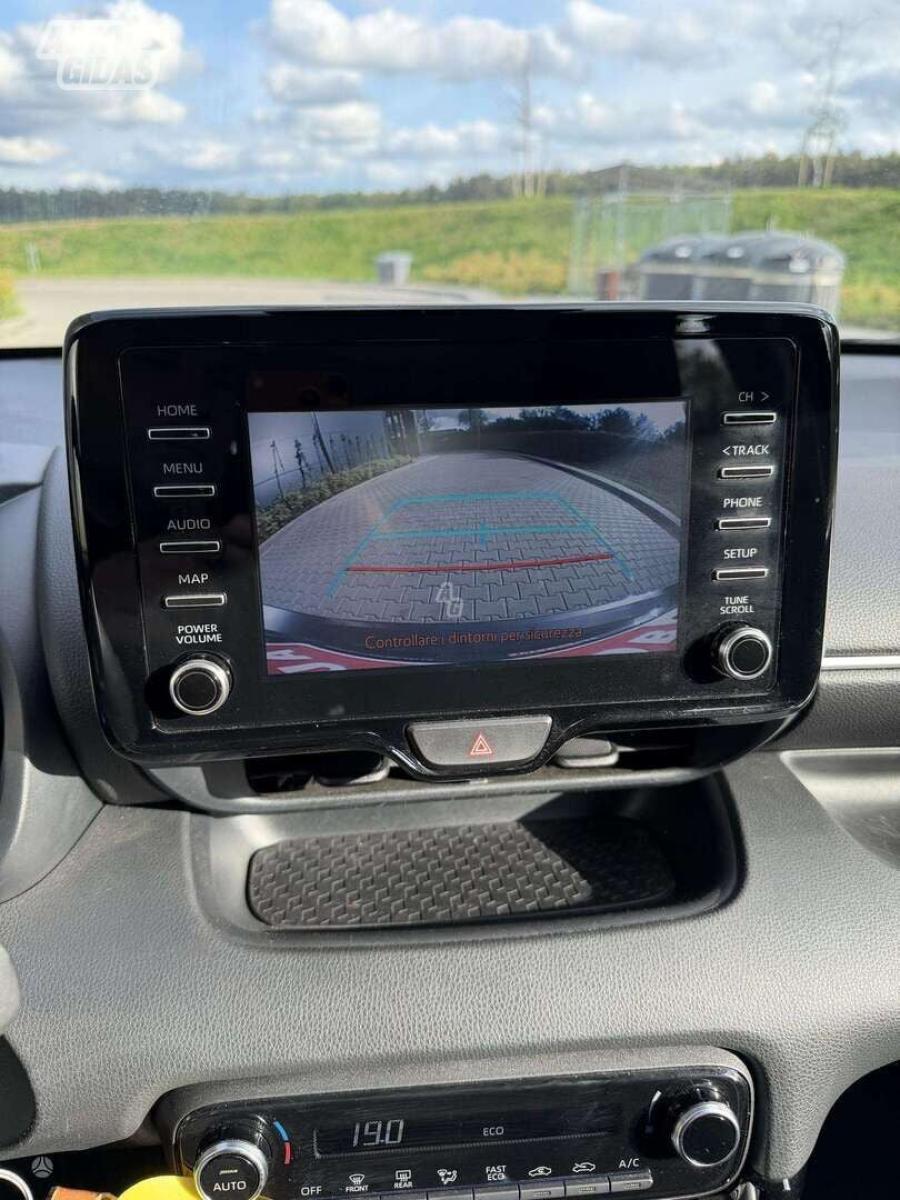 Toyota Yaris 2022 Viļņa, ar dzinēja tilpumu 1.50 L un nobraukumu 91 tūkst. km par 16250 €, foto 19 vietnē AUTOMOTO.COM.LV