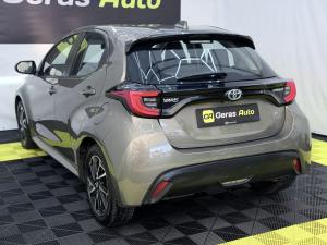 Toyota Yaris 2022 in Vilnius, with an engine capacity of 0.00 L and mileage of 0 thousand km for 14799 €, photo 5 on AUTOMOTO.COM.LV
