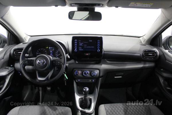 Toyota Yaris 2023 in Tallinn, with an engine capacity of 1.50 L and mileage of 9 thousand km for 16490 €, photo 8 on AUTOMOTO.COM.LV