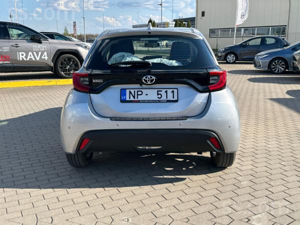Toyota Yaris 2023 Liepāja, ar dzinēja tilpumu 1.50 L un nobraukumu 69 tūkst. km par 15500 €, foto 8 vietnē AUTOMOTO.COM.LV