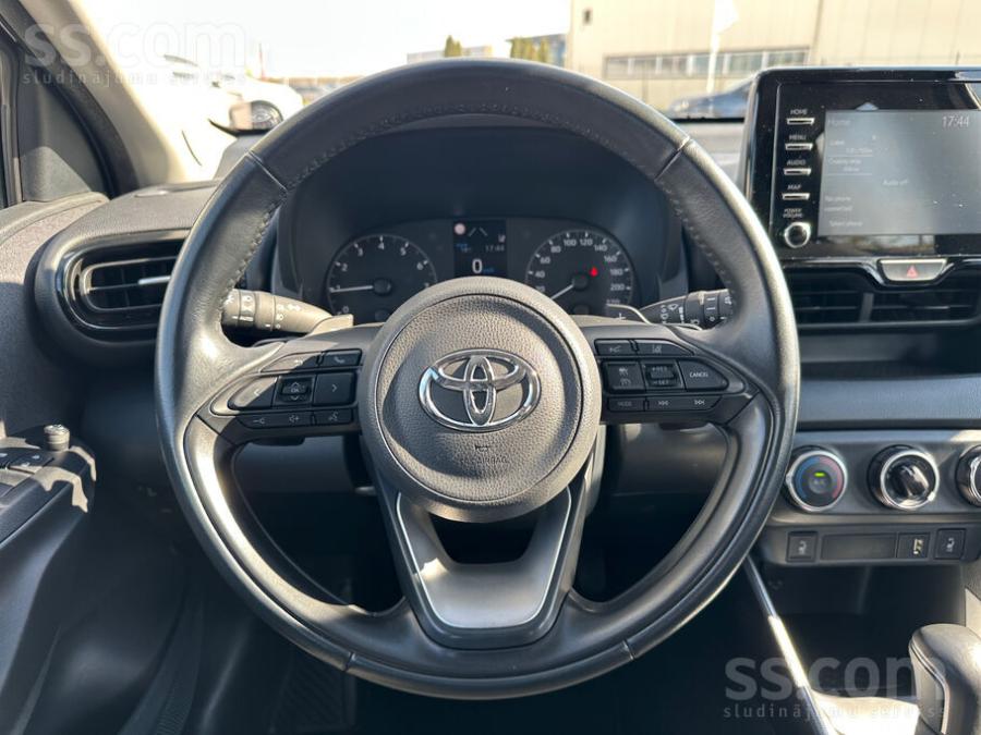 Toyota Yaris 2023 Liepāja, ar dzinēja tilpumu 1.50 L un nobraukumu 69 tūkst. km par 15500 €, foto 12 vietnē AUTOMOTO.COM.LV