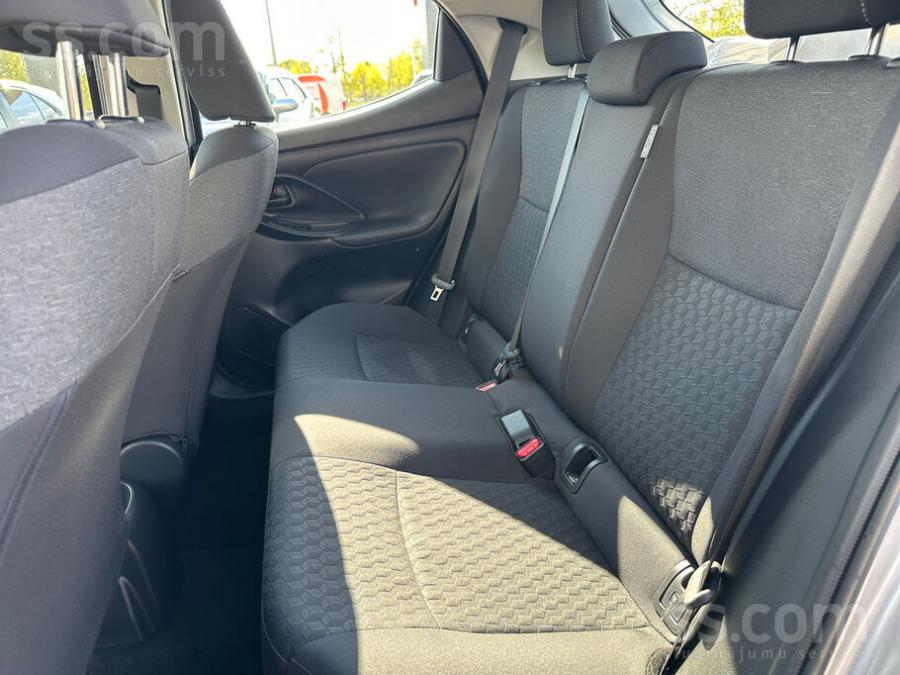 Toyota Yaris 2023 Liepāja, ar dzinēja tilpumu 1.50 L un nobraukumu 69 tūkst. km par 15500 €, foto 20 vietnē AUTOMOTO.COM.LV