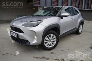 Тойота Ярис 2023 в Рига, объемом двигателя 1.50 л и пробегом 92 тыс. км за 17690 €, фото  на AUTOMOTO.COM.LV
