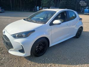 Toyota Yaris 2023 in Kelme, with an engine capacity of 1.50 L and mileage of 17 thousand km for 16900 €, photo  on AUTOMOTO.COM.LV